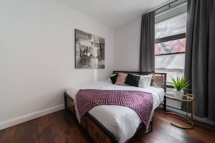 Large Renovated Apt With Washer Dryer In Fidi! - New York City