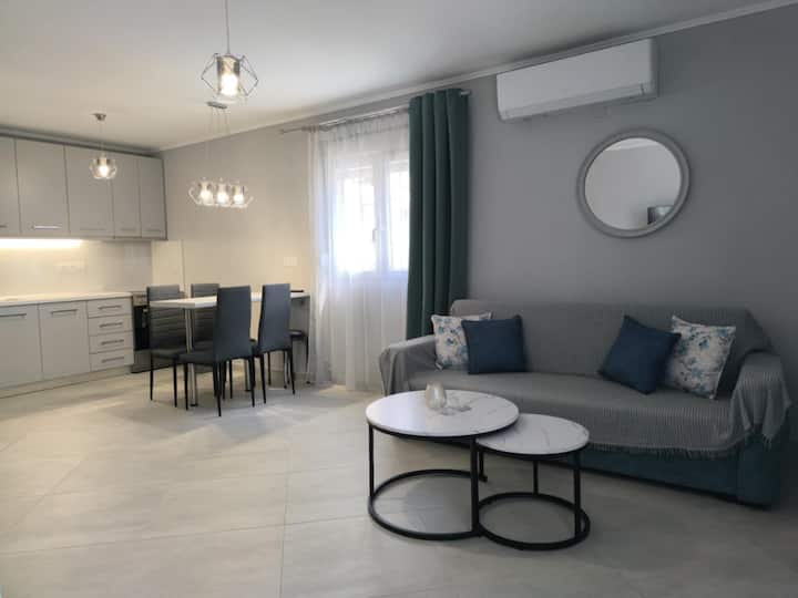 Penelope's Seaside House - Halkidiki