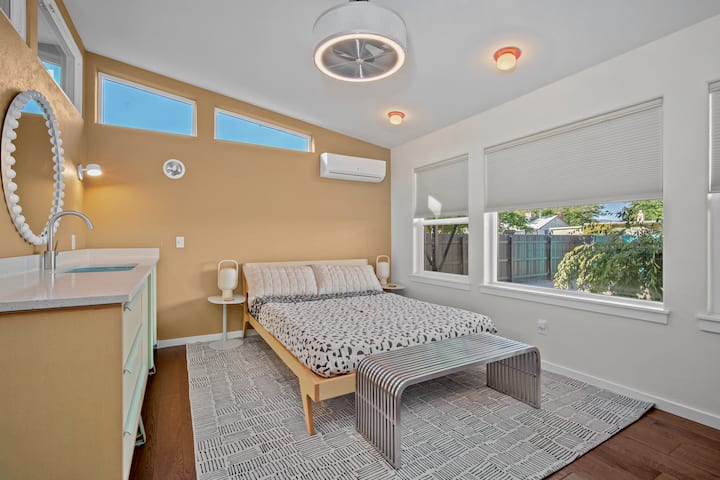 Walk To Downtown | Quiet 4br W/ Ev Charging - Grand Junction, CO