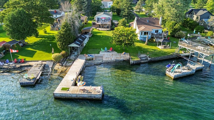 The St. Lawrence River Retreat - Black Lake, NY