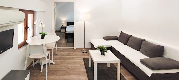 Ideal One-bedroom | Dunavski Park I Wi-fi | Aircon - Novi Sad
