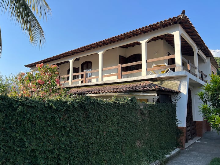 Vila Hostel - 10 Hospedes - Duque de Caxias