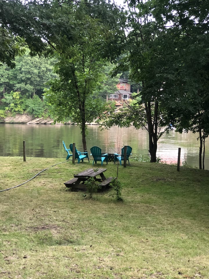 River Camp 4 Rustic Simplicity & Private Shoreline - Clifton Park, NY