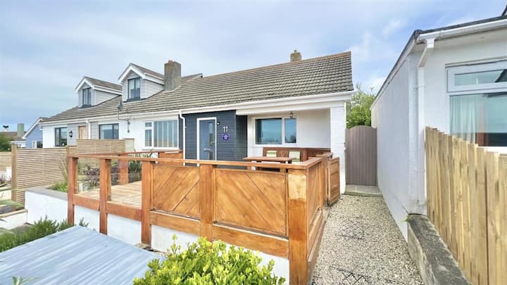 Dream By The Sea - With Sea View & Parking - Newquay