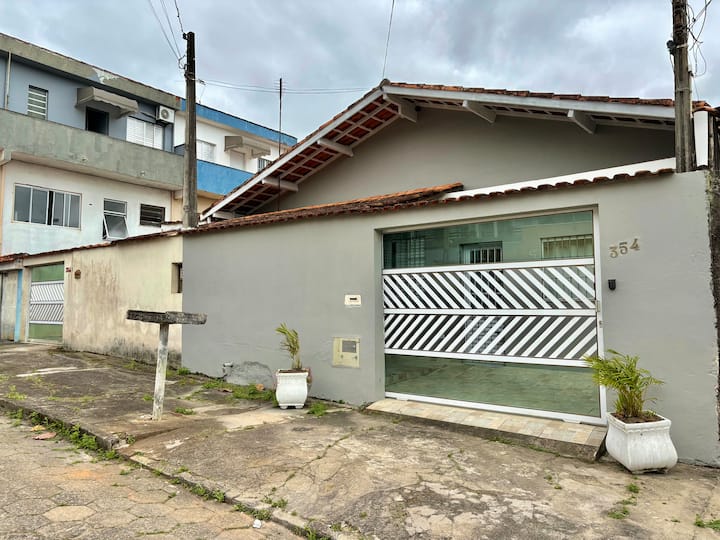 4-casa Gostosinha Perto Da Praia - Peruíbe