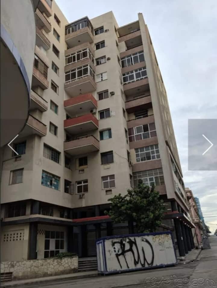 Casacubita 23ymalecón Edificio 2 Ascensor Y Vistas - Havana