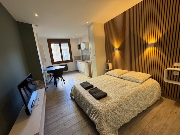 Studio N°1 Rénové Dans L'écusson - Montpellier