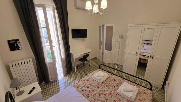 Casadalmazia

Cin: It072006c200099511 - Bari