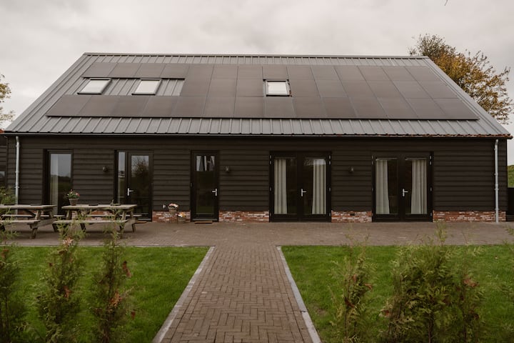 Luxe Gastenverblijf In Oijen - Oss