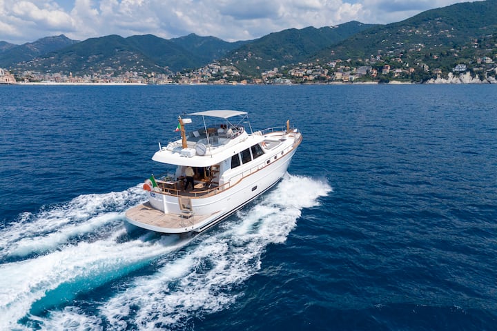 Exclusive Yacht In Portofino Coast | Luxury Cruise - Portofino
