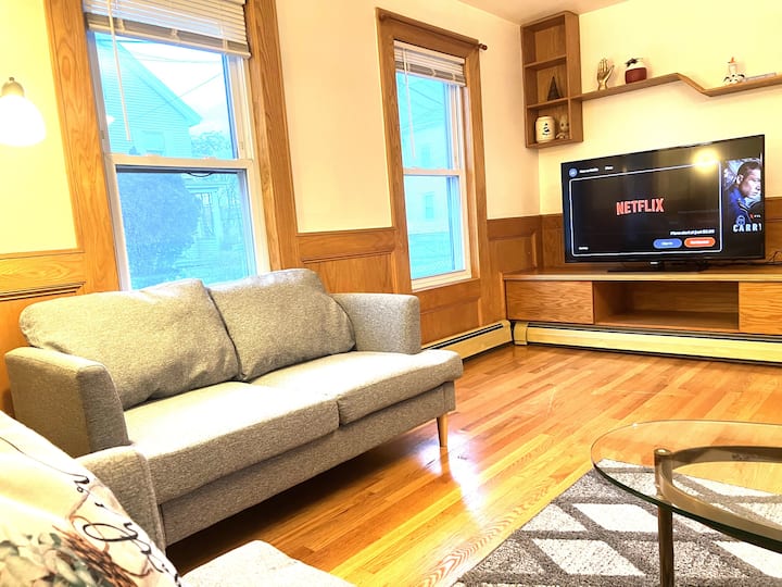 Malden 3 Br Entire House/free Pk - Malden, MA