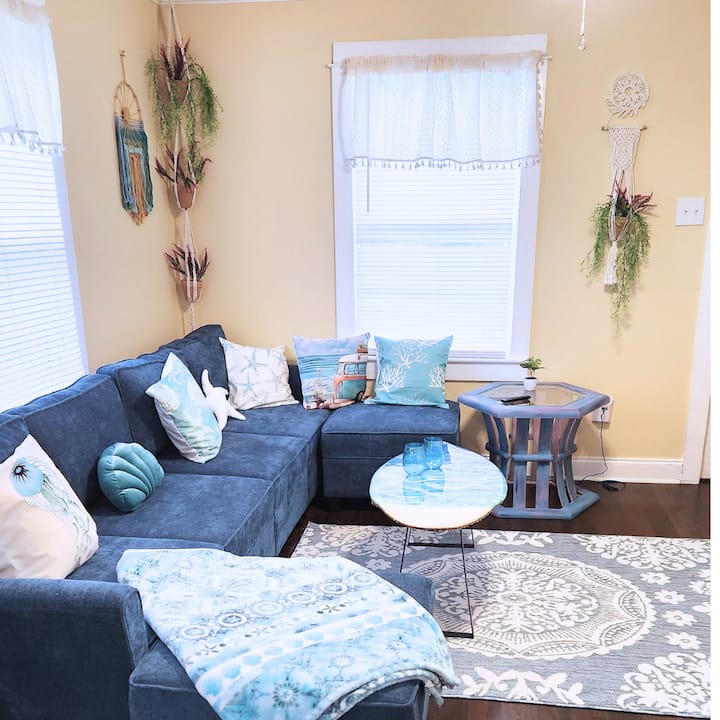 Boho Bungalow, Private Yard, < Than 1 Mi To Beach - Gulfport, MS