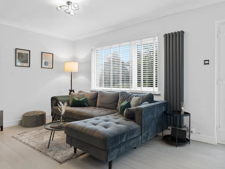 *Modern + Stylish 2 Bed Home In Whitehaven - Cockermouth