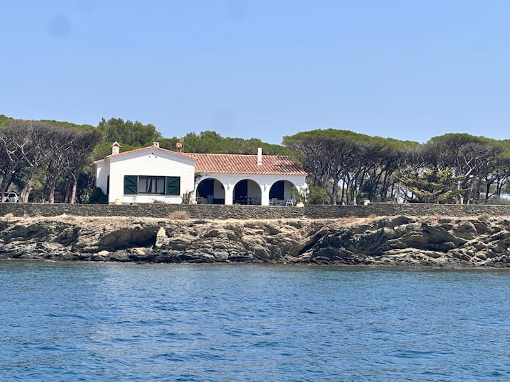 (Cadaques 6 People) Exquisite Seaside Home - Cadaqués