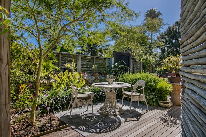 Separate Private Room, Own Entrance, Leisure Isle - Knysna