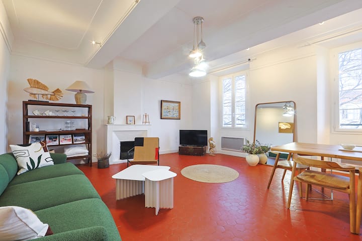 Charme & Plage Au Cœur Du Vieil Antibes - Antibes