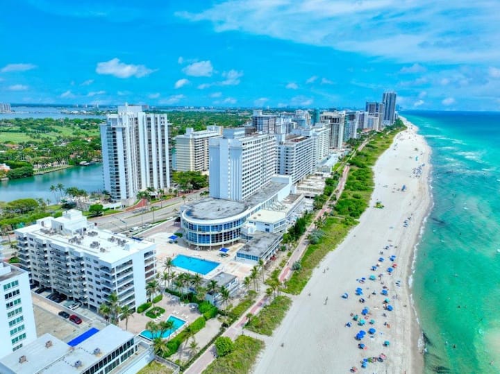 Mojito Apartment @ Castle Beach - Miami Beach