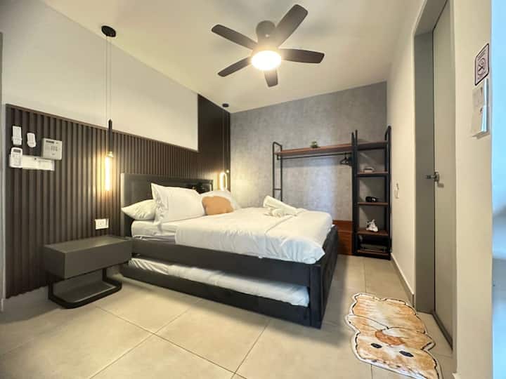 *New- Near Subang Airport Dk Impian Studio 1-3 Pax - Shah Alam