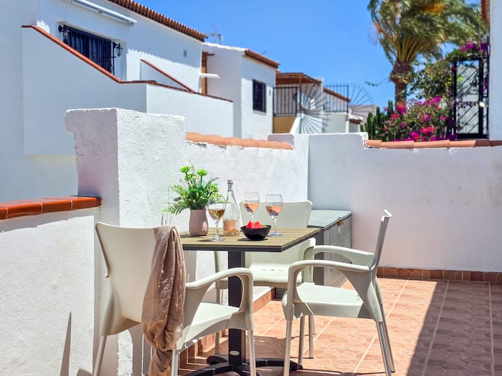 Comfortable Apartment With Pools - Tenerife