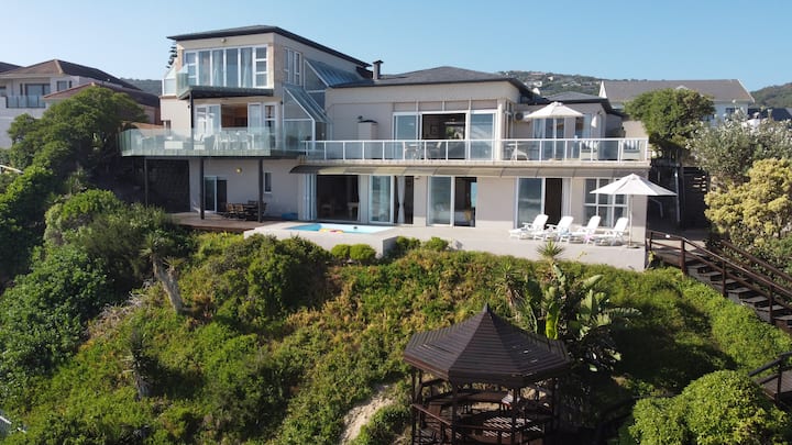 Beach Villa, Built To Entertain. - Wilderness