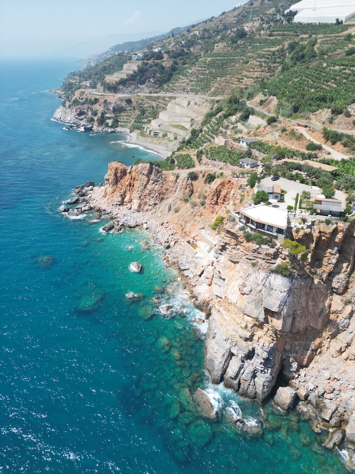Denize Sıfır,eşsiz Konumlu Ev(cliff House) - Gazipaşa