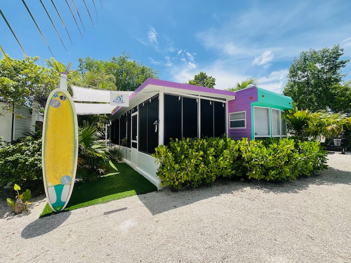 Barefoot Bungalow
+ Beach/pool - Key Largo, FL