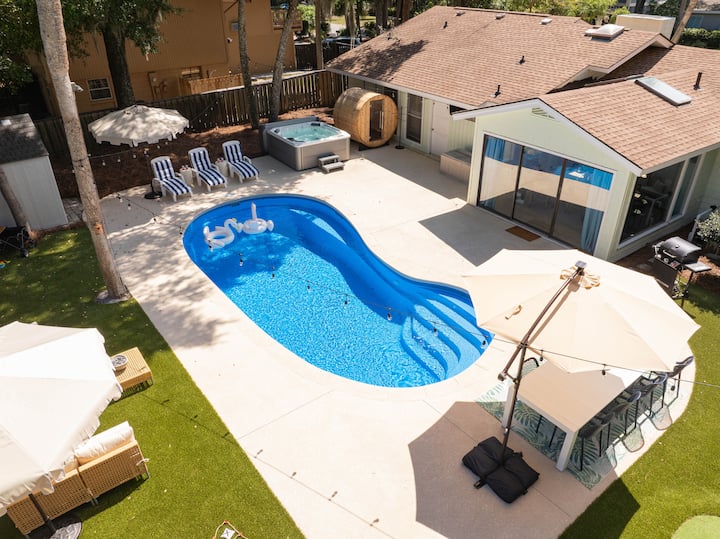 400 Steps To Beach | Private Pool,sauna,spa, Games - Hilton Head Island, SC