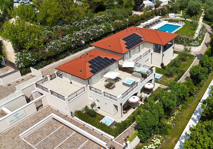 Villa Silvia - Private Villa (Up To 28 Sleeps) - Bardolino