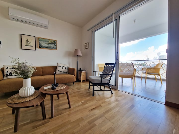 Stay: Space View Apartment|2br|desk|view - Агландзия
