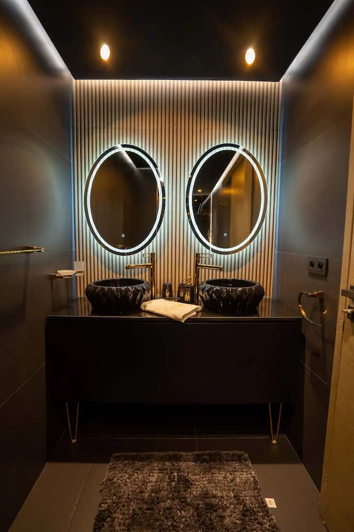 Appartement Luxe Avec Piscine - Gare Tgv - Tangier