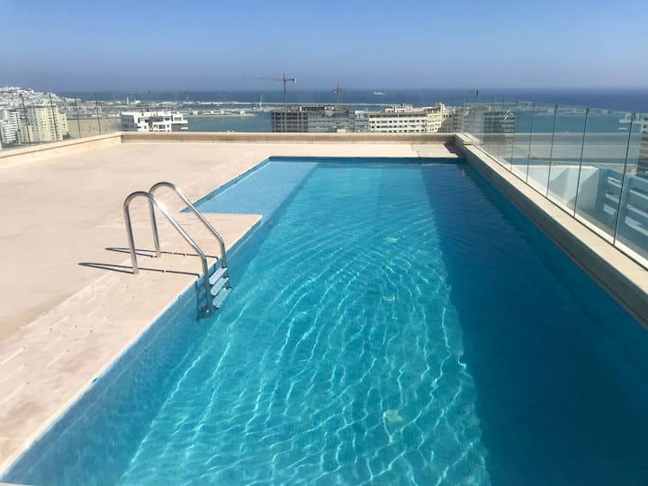 Appart Luxe | Rooftop Pool En Résidence : Gare Tgv - Tanger