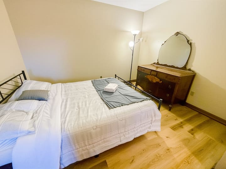 Charming Retreat Near Scranton & Poconos - Lake Winola, PA