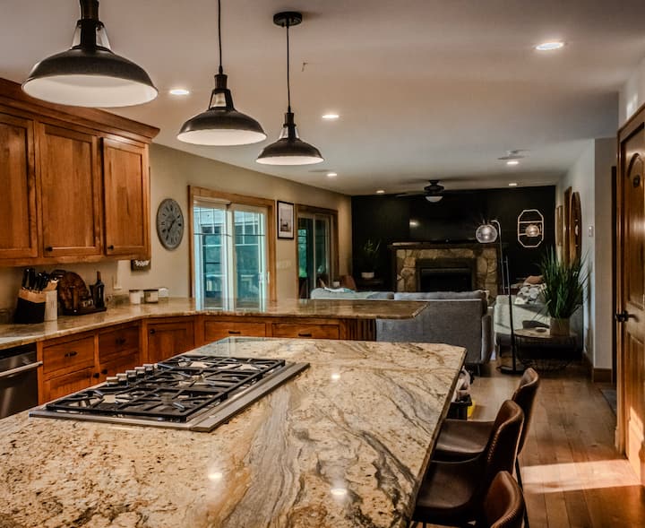 Lake House Retreat Granby Ct - Granville, MA