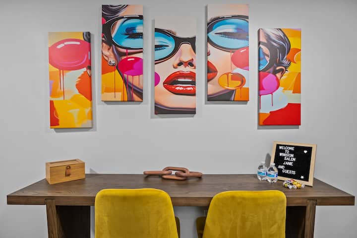 Urban Escape 3 Bed 2.5 Bath Near Wake Forest - Winston-Salem, NC