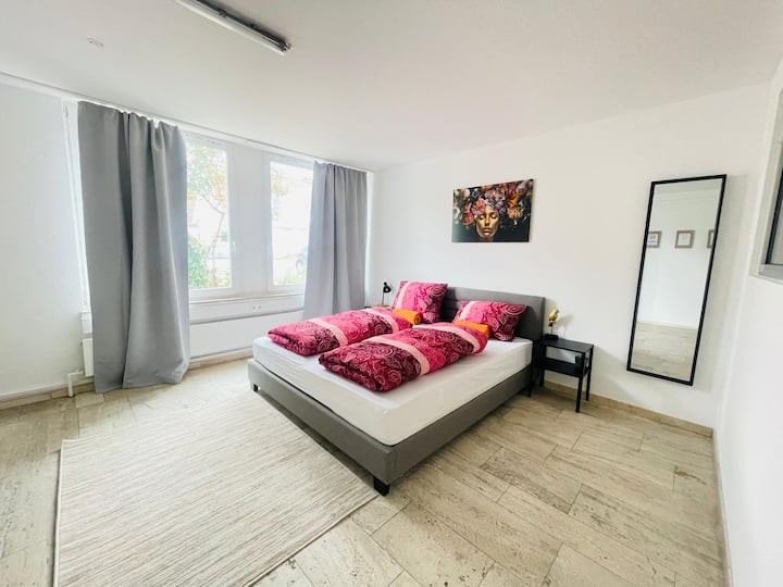 Lunetha Homes: Modern Studio An Der Bergstraße - Hemsbach