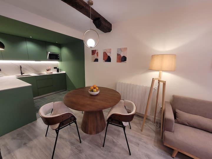 Piso Boutique A Un Minuto Del Casco Viejo - Bilbao