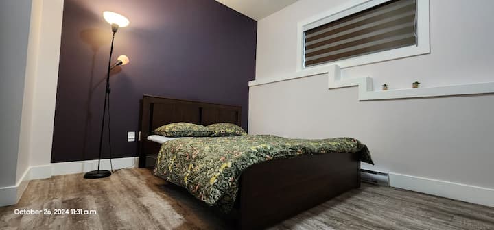 One Bedroom House, Self Check In - Fort St. John