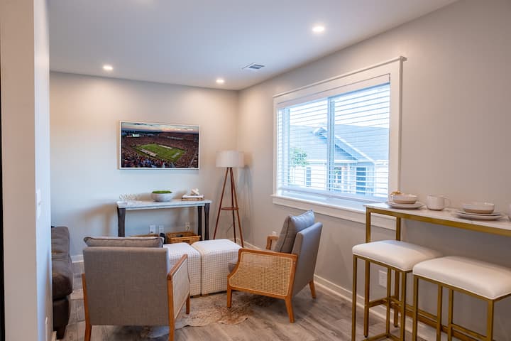 Close To Campus! Perfect For Parents + Game Days! - Auburn, AL