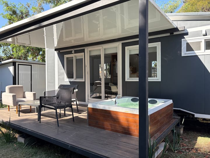 Tiny House Con Jacuzzi En Mburukuja - Paraguay