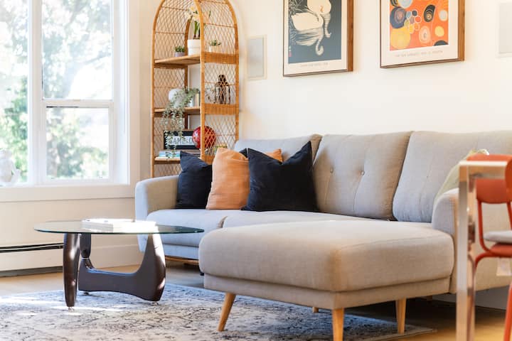 Modern 4br Family Home, Parking & A/c, Riley Park - Vancouver