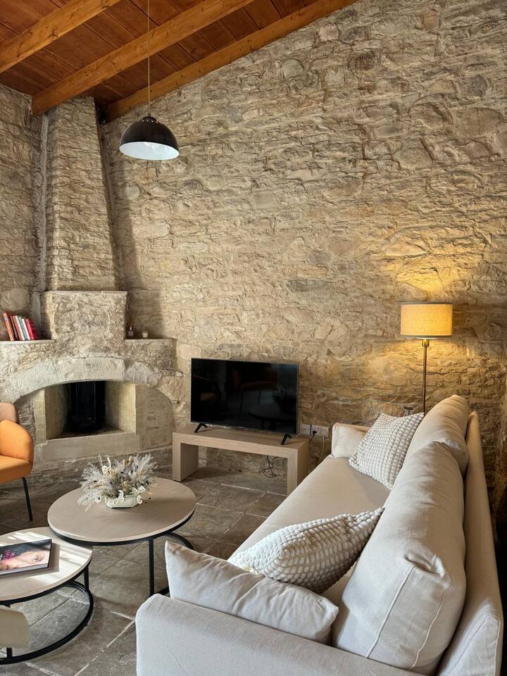 Palataki House - Лофу