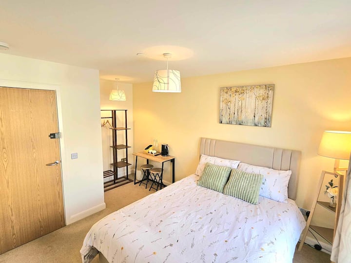 Lovely Cosy Room In City Centre - Edimburgo
