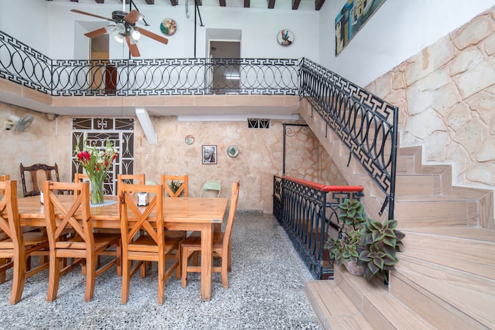 Discover Authentic Old Havana + Free Wifi - La Havane
