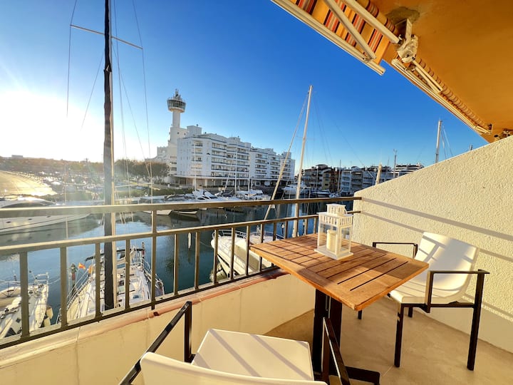 Estudio Frente Al Canal Con Terraza - Ampuriabrava
