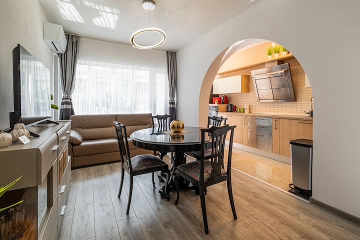 Black Sea Spacious 3br Apartment - Varna