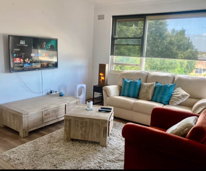 Cozy, Comfortable And Convenient - Cronulla