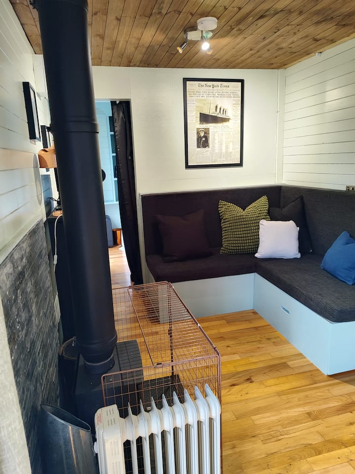The Love Hub @Killinchy Cabins - Strangford