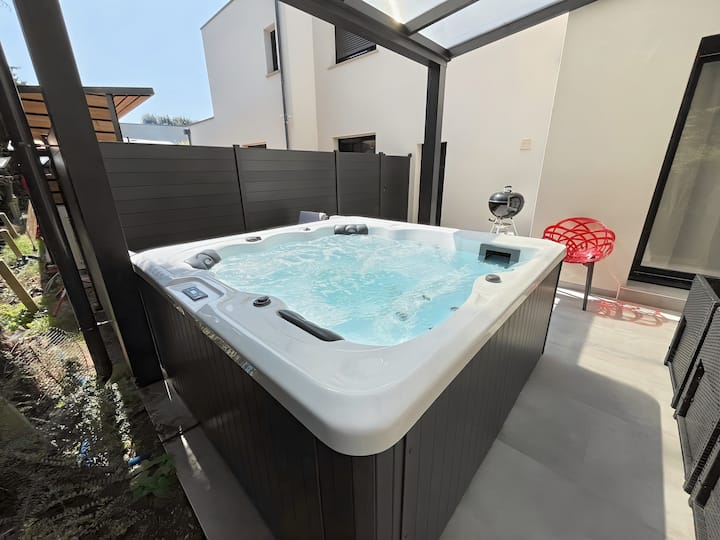 Confort & Calme Avec Jacuzzi Et Parking Privée - Caen