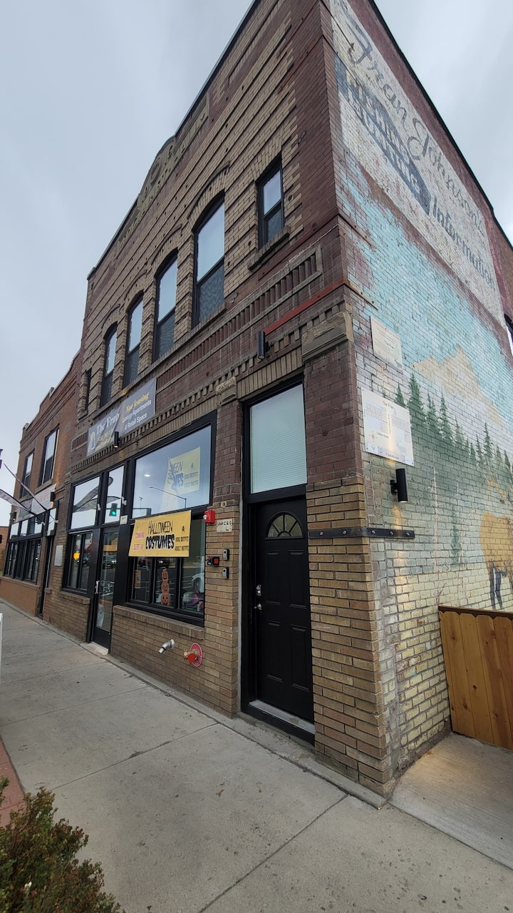 Luxury Historical Building, 1 Bedroom-unit G - Butte, MT