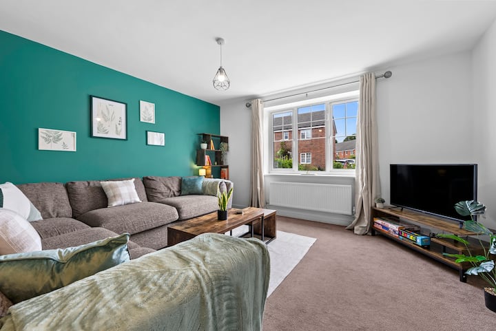 Woodscape Stays | Contractors | Parking | Bham - Birmingham